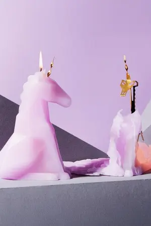 54CELSIUS Pyropet Einar Unicorn Candle - Lilac (unscented)