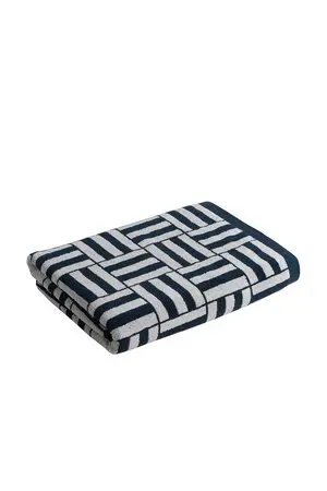 BAINA Willis Beach Towel In Blue