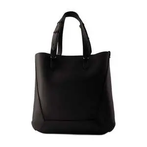 Alexander McQueen The Edge Medium Leather Shopper Bag