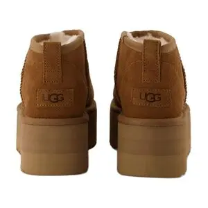 UGG Classic Maxi Mini Shearling Boots