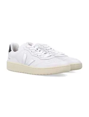 VEJA Low Top Sneakers