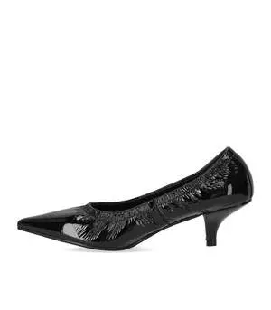 STRATEGIA Patent Leather Pointed Toe Pumps