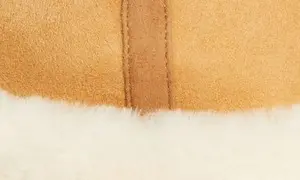 TOTEME Shearling Hat - Tan