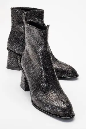PROLOGUE SHOES Nina Snakeskin Bootie - Black Pattern Faux Leather
