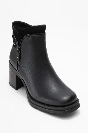 PROLOGUE SHOES Parly Zip-block Heel Boots - Black Faux Leather