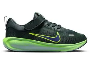 Nike Stellar Ride Sneakers