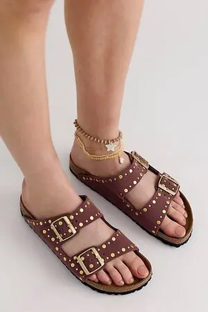 BIRKENSTOCK Arizona Rivets Sandals - Pepper