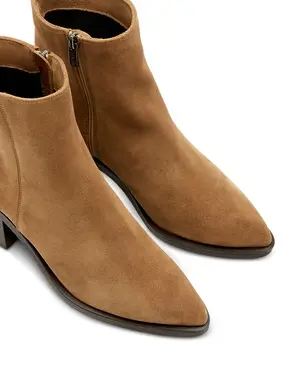 La Canadienne Julieta Suede Booties