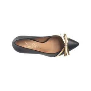 JOAN OLOFF SHOES Divine Pump - Black