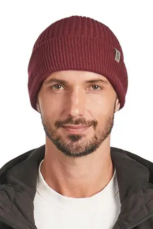 ALPINE NORTH Muskoka Beanie - Wine