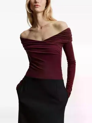 12 STOREEZ Off-shoulder Top - Red