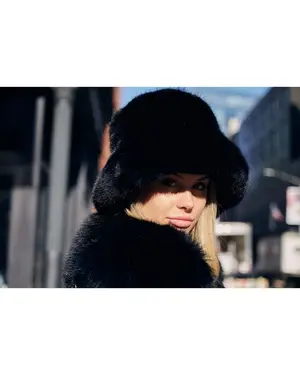 Jocelyn Faux Fur Bucket Hat - Black