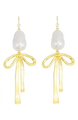 PETIT MOMENTS Arco Drop Earrings - Gold