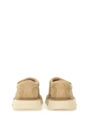 UGG Tasman Sandal