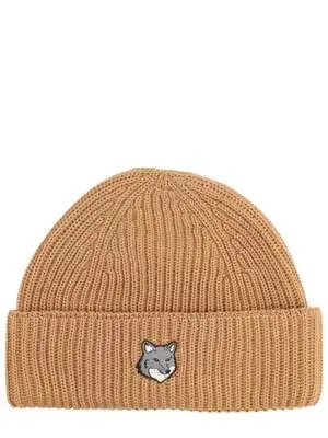 Maison Kitsuné Ribbed Beanie With Fox Patch - Brown