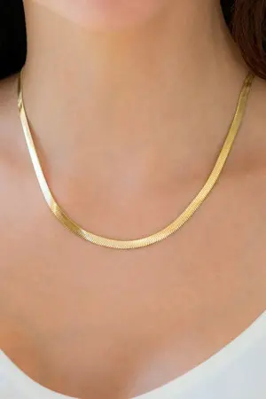 MINT & LILY Herringbone Gold Chain Necklace - Silver