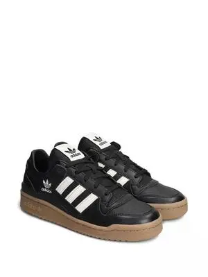 Adidas Forum Sneakers