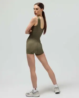 REFORMER The Textured Runsie - Olive