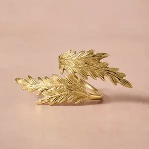 TEN THOUSAND VILLAGES Tanvi Wheat Napkin Rings - Gold