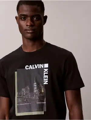 Calvin Klein City Night Logo Graphic Classic T-shirt - Black