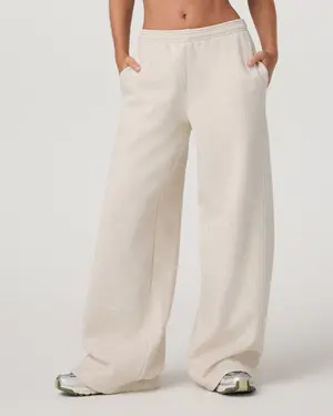 Vuori Restore Ultra Wideleg Sweatpant - Bone Heather