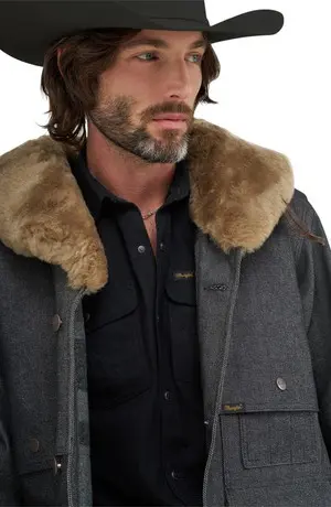 Wrangler Filson X Genuine Shearling Collar Packer Jacket - Black