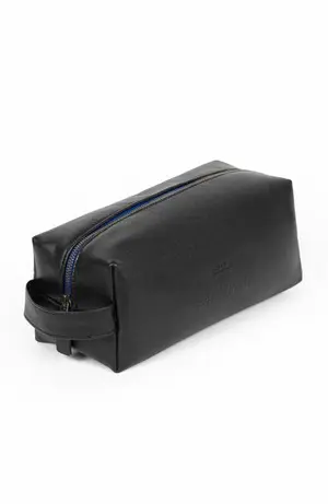 DEUX MAINS Iron Tight Toiletry Bag