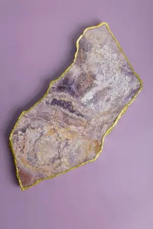 GAURI KOHLI Dazzle Cheese Board - Amethyst