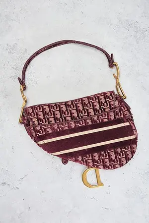 Dior Oblique Embroidered Velvet Saddle Bag - Red