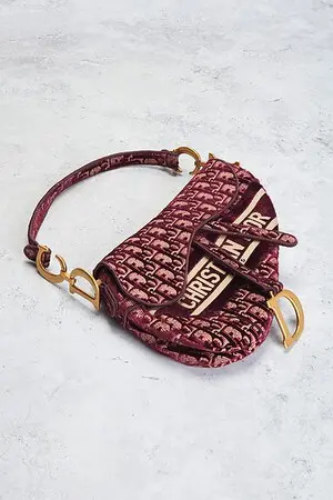 Dior Oblique Embroidered Velvet Saddle Bag - Red