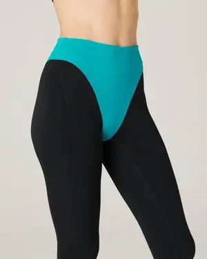 DAUGHTER LESSONS Retrofit Leggings - Black