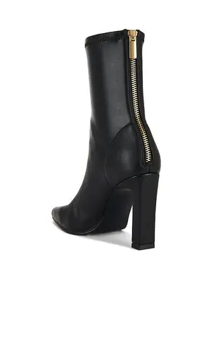 Steve Madden Khelan Boot