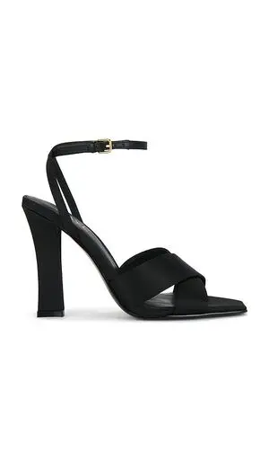 Raye Hanni Sandal