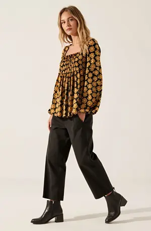 MODENAIRE Smocked Bodice Top