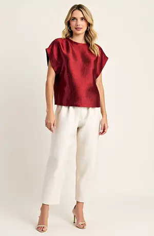MODENAIRE Textured Satin Blouse With Keyhole Back Red