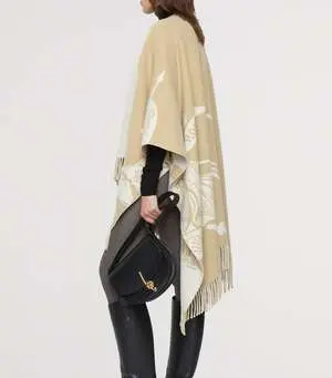 Burberry Wool-cashmere Ekd Cape - Beige