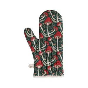 STORIED HOME Quilted Cotton Oven Mitt - Green