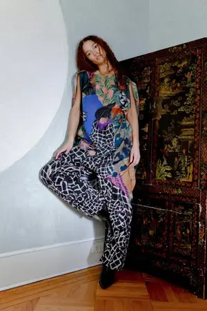 UNTITLED IN MOTION Pluos Relaxed-fit Silky Trousers - Folds