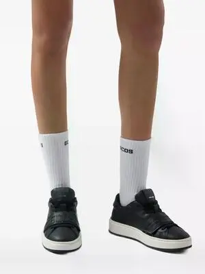 Gcds Logo-appliqué Sneakers - Black