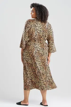 Natori Exotic Animal Cozy Knit Robe