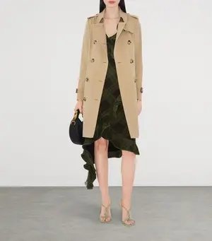 Burberry Gabardine Mid-length Chelsea Heritage Trench Coat - Beige