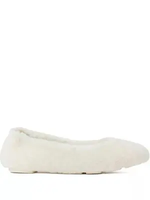 STUART WEITZMAN Pirouette Super Chill Almond-toe Flat - Neutrals