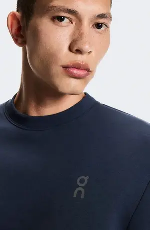 On Focus Tech Crewneck Sweatshirt - Navy