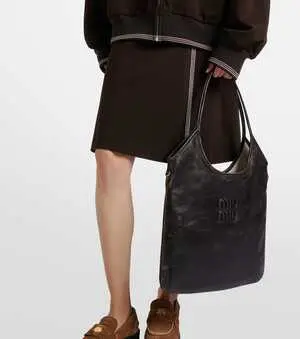 Miu Miu Ivy Medium Distressed Leather Shopper - Brown