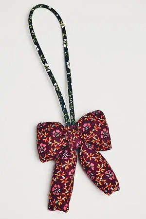 VERA BRADLEY Plush Puffy Bow Bag Charm - Lattice Patchwork Mistletoe
