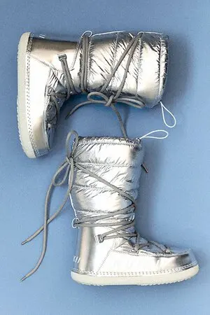 Free People Mountain High Metallic Snow Boots - Silver