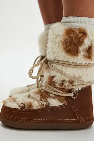 Inuikii Teddy High Snow Boots