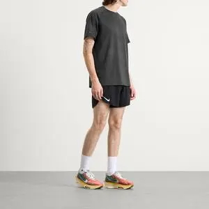 Nike Stride Short Sleeve T-shirt