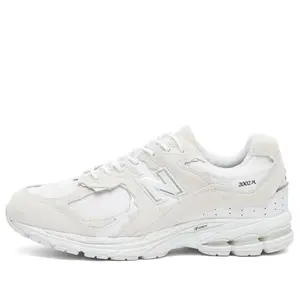 Women's New Balance White Sneakers