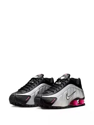 Nike Shox R4 Sneakers - Black